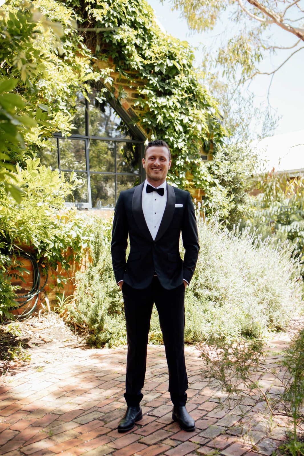 Em & Lawrence Sneak Previews, Merne at Lighthouse - www.wildheartphoto ...