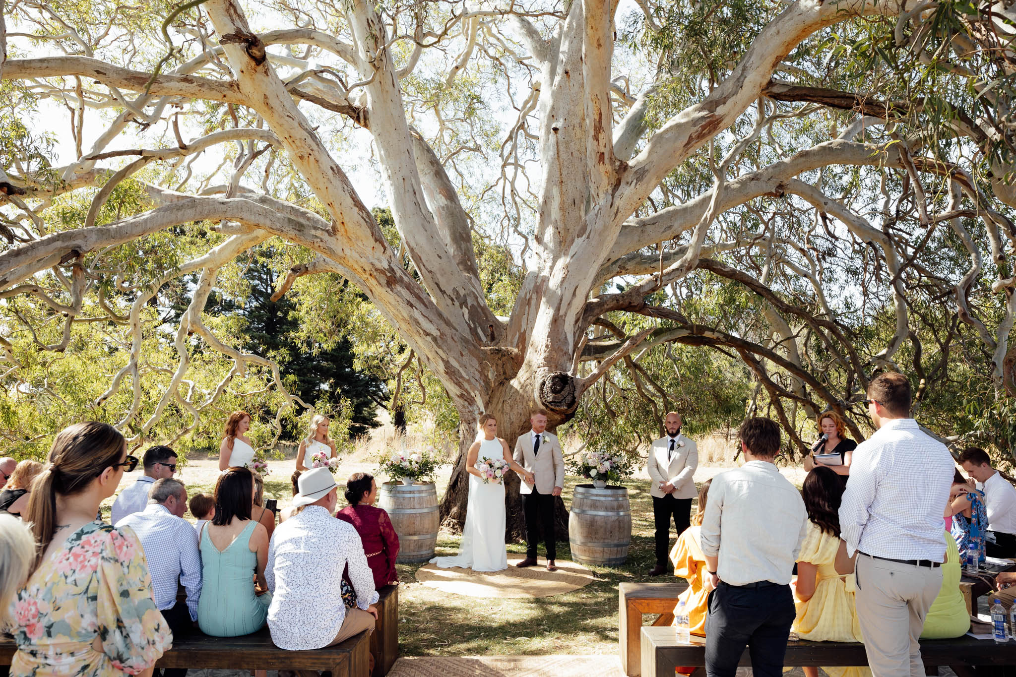 Annabelle & Shaun Sneak Previews - Rocklea Farm Wedding - www ...